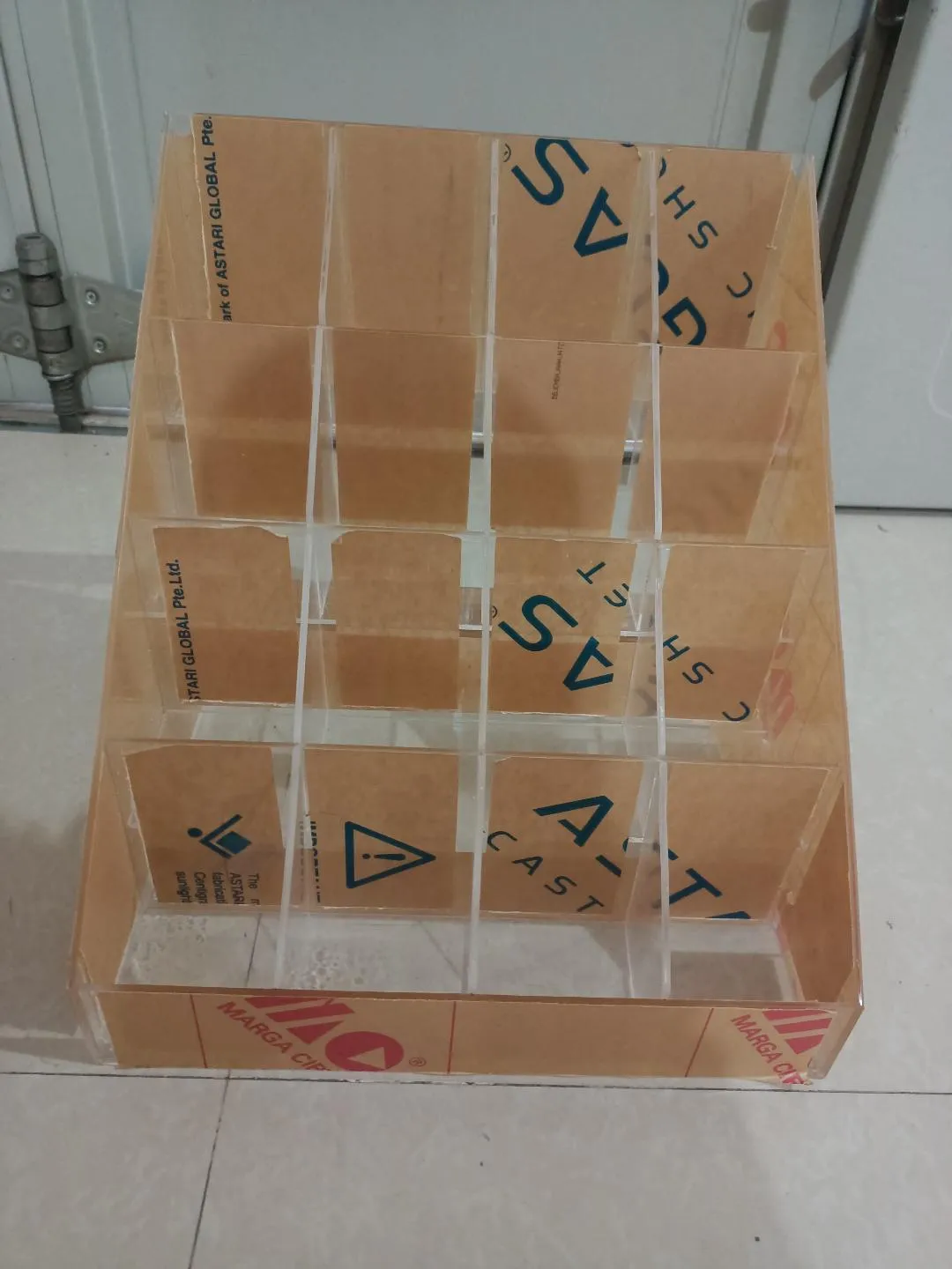 Rak obat portable acrylik | Rak Kado atau Rak Koran | Rak Supermarket