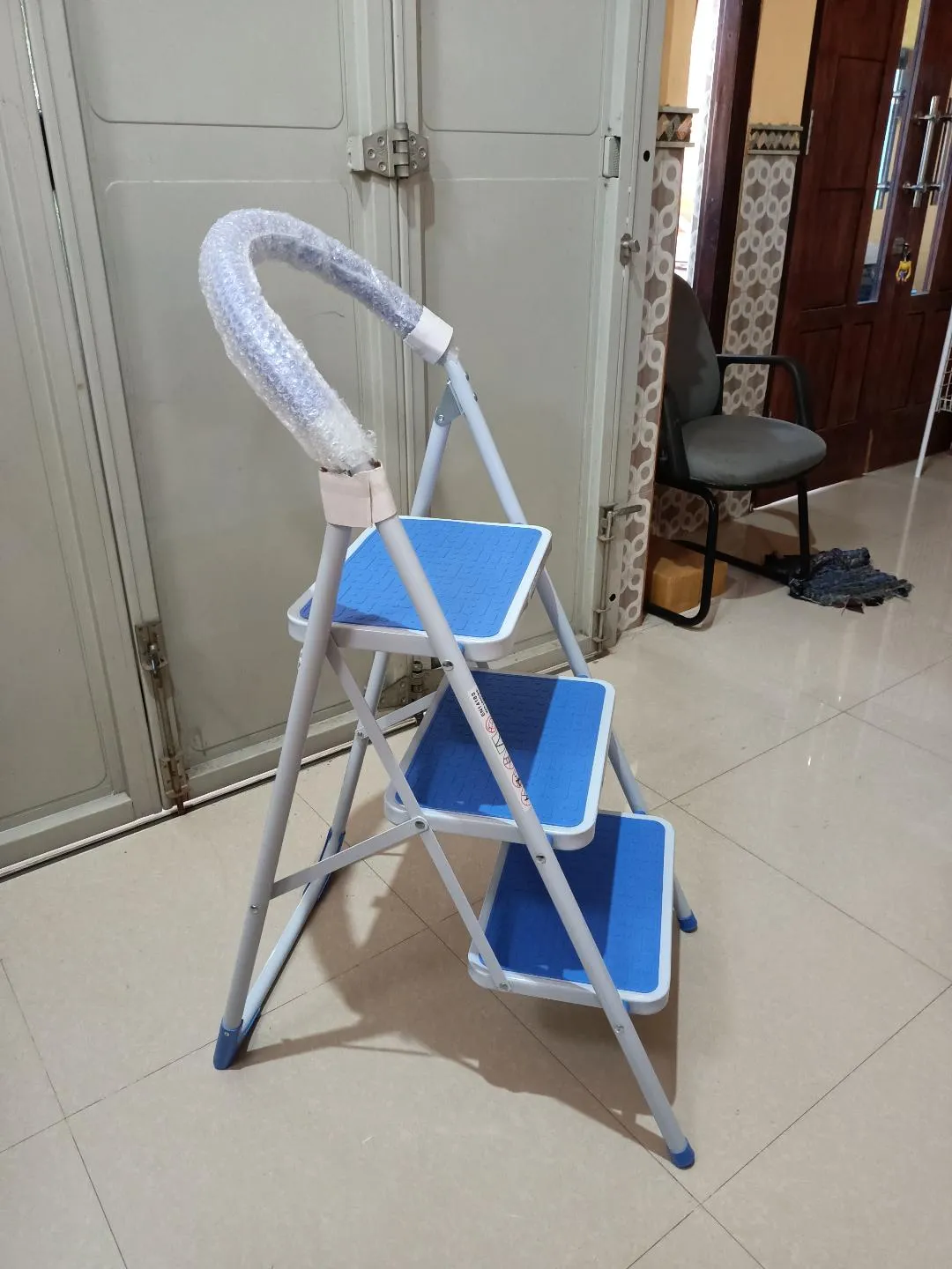 Tangga Portable 3 susun | Artikel | Rak Supermarket